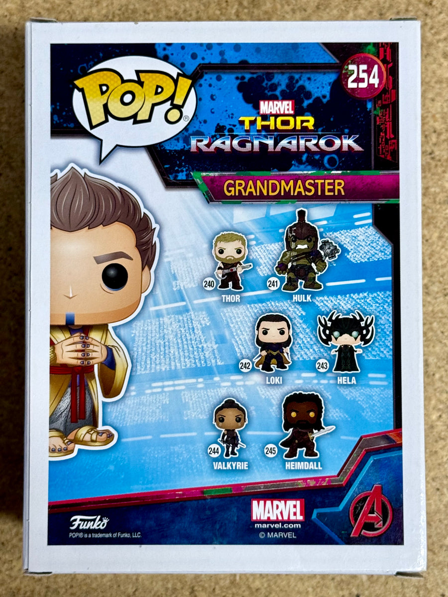 Jeff Goldblum Signed Thor Ragnorak Grandmaster NYCC Vaulted Exclusive ...